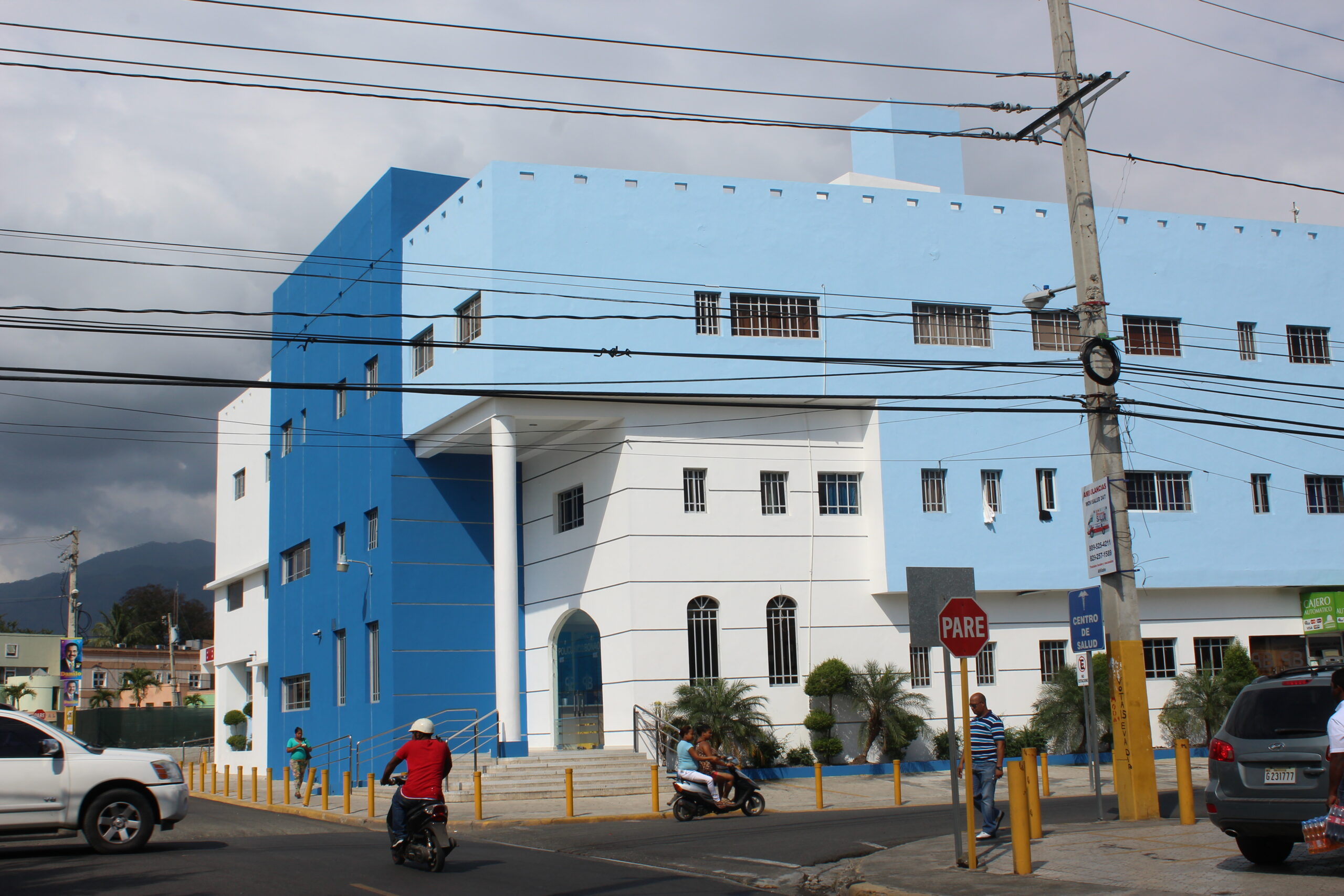 BONAO: Centro de salud resguardado por Policía, custodian al asesino de ...