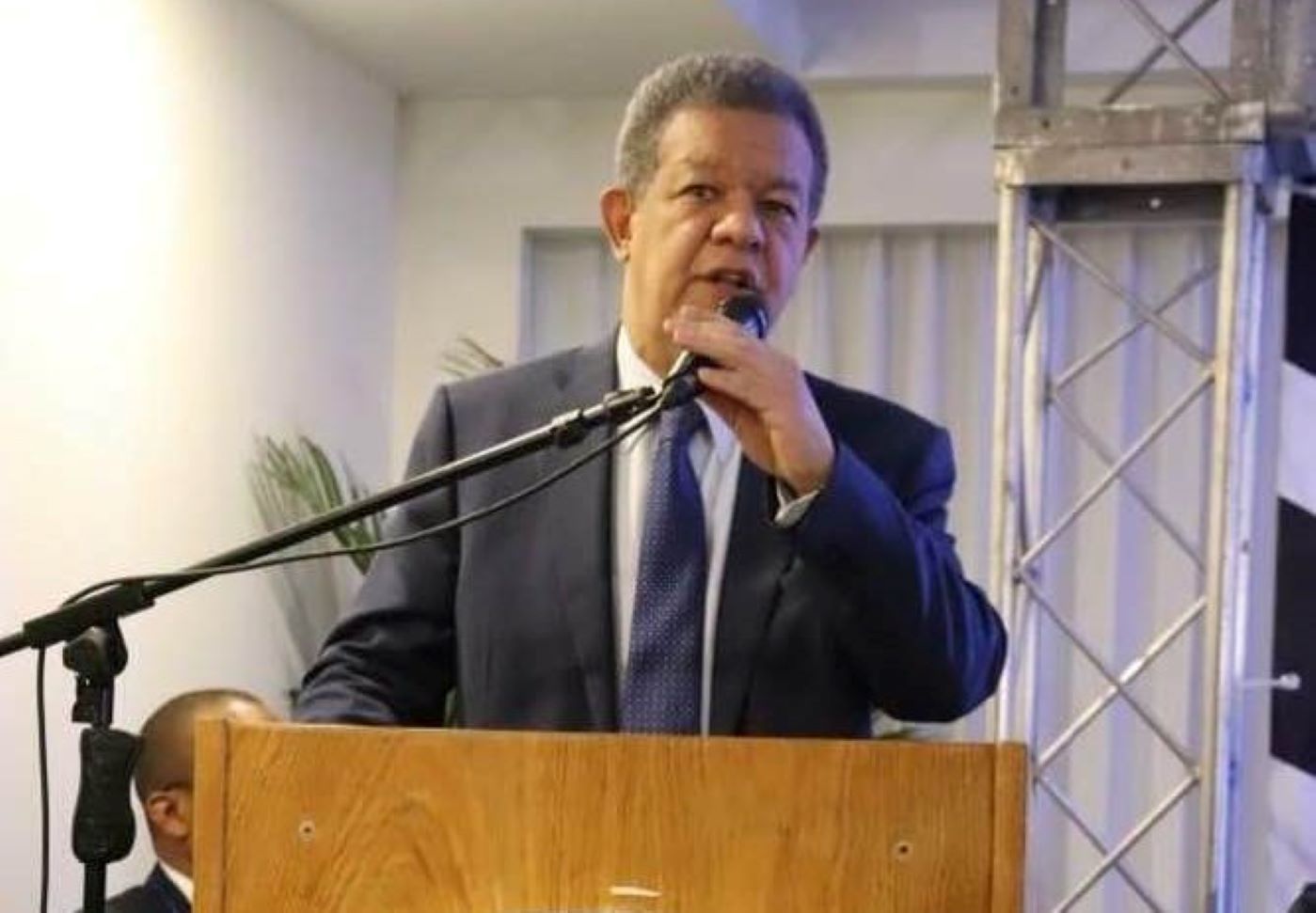 PANORAMA: Leonel afirma impacto económico por cierre de frontera con ...