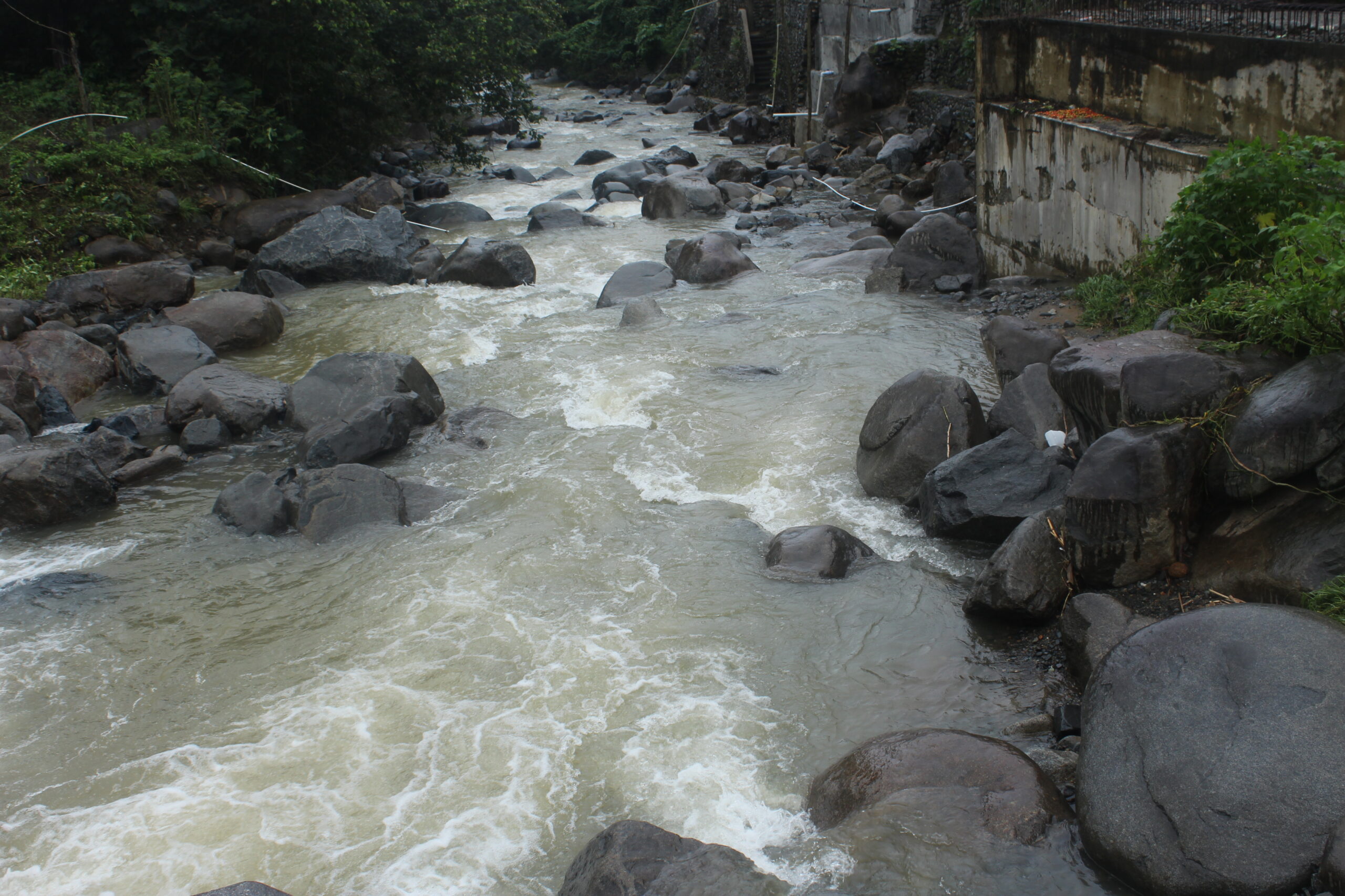 BONAO: Cierre comercios en río Fula: Una drástica decisión | Bonao City